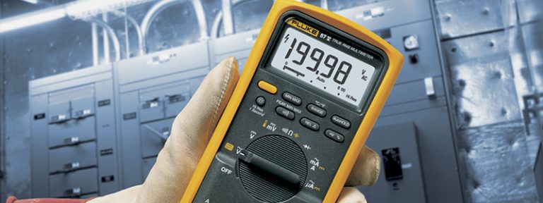 Multímetros Digitales Fluke | Medición de Tensión | FERRIER S.A.